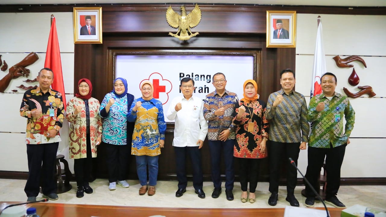 Kemnaker dan PMI Perkuat K3 di Tempat Kerja - TopCareerID Kemnaker dan PMI Perkuat K3 di Tempat Kerja - TopCareerID