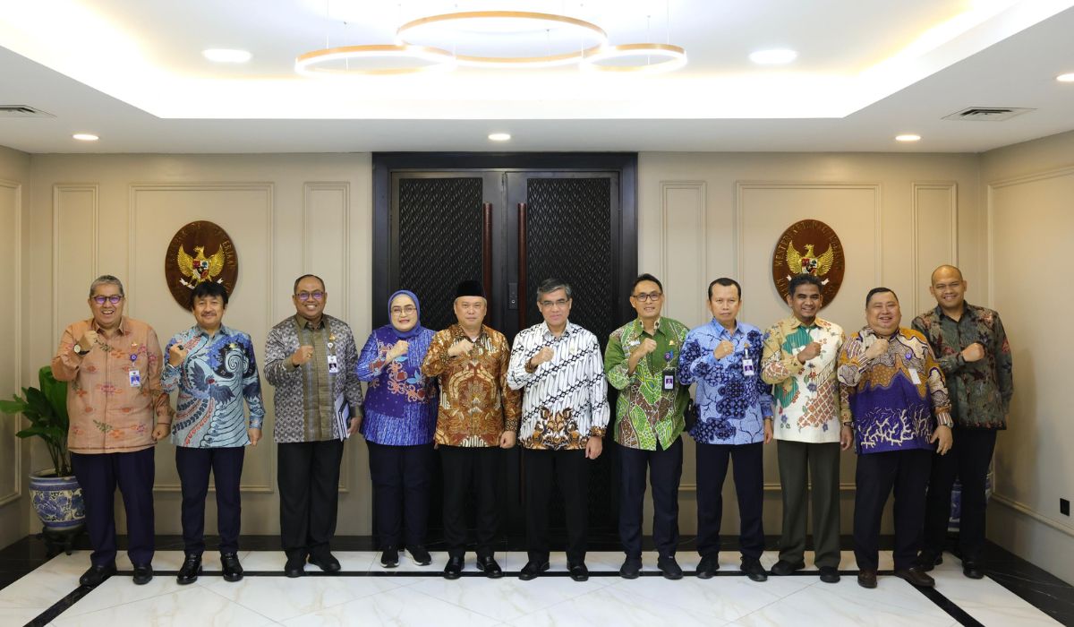 Menaker Sambut Baik Usul WFA Jelang Lebaran 2025, Mau Dibahas Dulu - TopCareerID