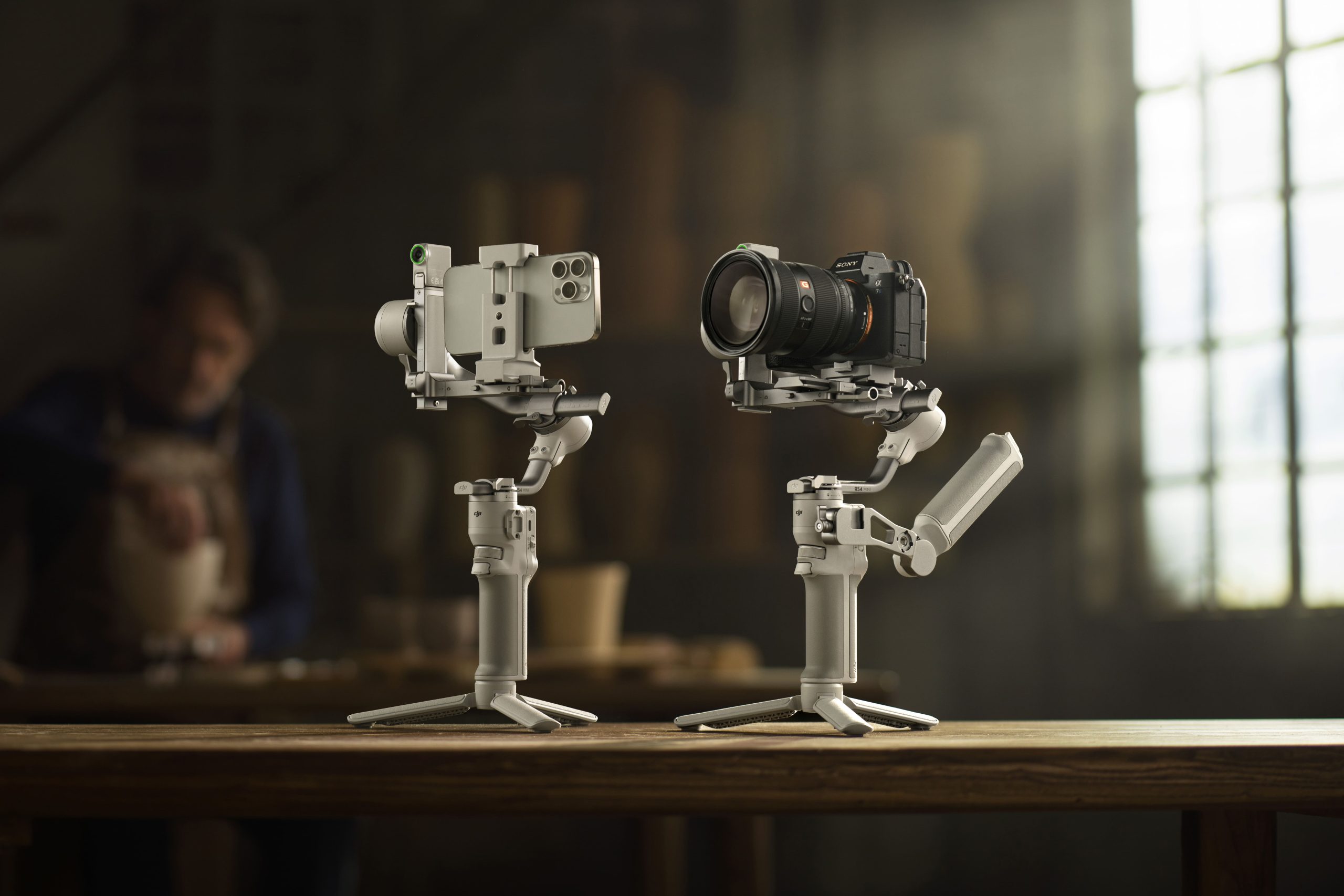 DJI RS 4 Mini Rilis di Indonesia, Gimbal Kamera Ringkas dan Bisa Buat ...